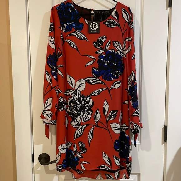 bobeau | Dresses | Bobeau Long Sleeve Straight Red Dress With Bluewhite ...